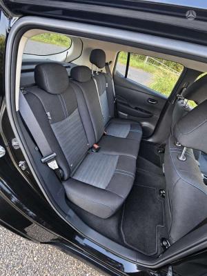 Black Nissan Leaf 2021 in Vilnius, with an engine capacity of 0.00 L and mileage of 75 thousand km for 15000 €, photo 17 on AUTOMOTO.COM.LV
