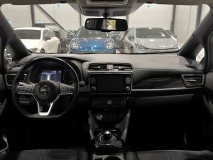 Black Nissan Leaf 2021 in Riga, with an engine capacity of 0.00 L and mileage of 89 thousand km for 14990 €, photo 27 on AUTOMOTO.COM.LV