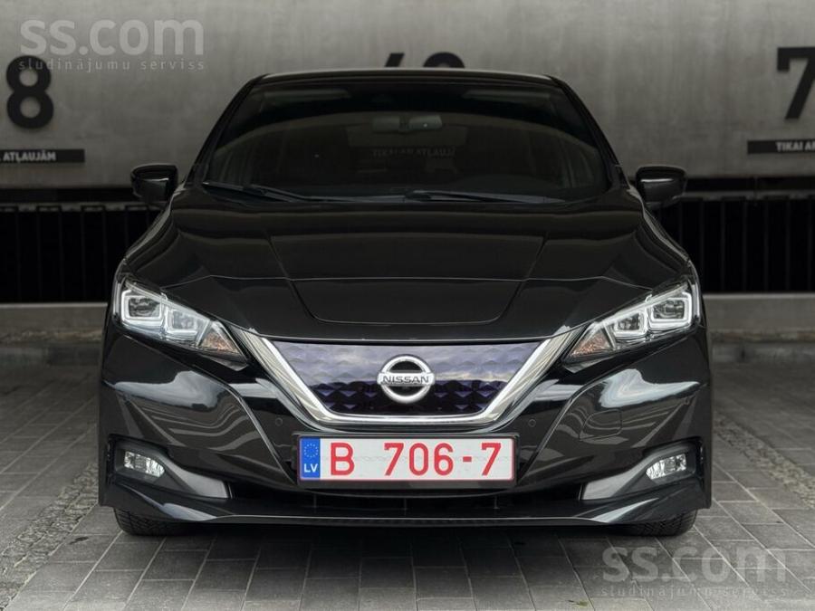 Melns Nissan Leaf 2021 Rīga, ar dzinēja tilpumu 0.00 L un nobraukumu 89 tūkst. km par 14990 €, foto 3 vietnē AUTOMOTO.COM.LV
