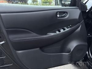 Melns Nissan Leaf 2021 Rīga, ar dzinēja tilpumu 0.00 L un nobraukumu 89 tūkst. km par 14990 €, foto 14 vietnē AUTOMOTO.COM.LV