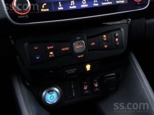 Melns Nissan Leaf 2021 Rīga, ar dzinēja tilpumu 0.00 L un nobraukumu 89 tūkst. km par 14990 €, foto 25 vietnē AUTOMOTO.COM.LV
