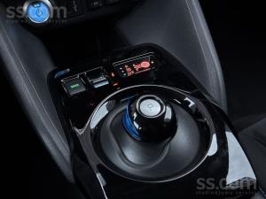 Melns Nissan Leaf 2021 Rīga, ar dzinēja tilpumu 0.00 L un nobraukumu 89 tūkst. km par 14990 €, foto 26 vietnē AUTOMOTO.COM.LV