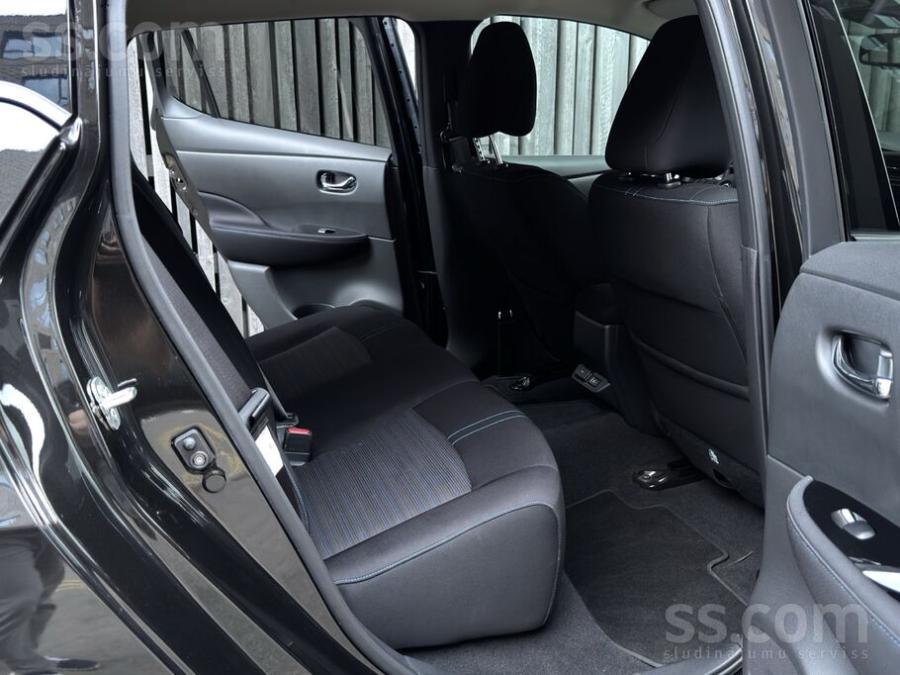 Melns Nissan Leaf 2021 Rīga, ar dzinēja tilpumu 0.00 L un nobraukumu 89 tūkst. km par 14990 €, foto 30 vietnē AUTOMOTO.COM.LV