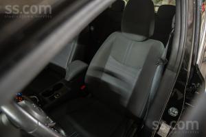 Black Nissan Leaf 2021 in Riga, with an engine capacity of 0.00 L and mileage of 19 thousand km for 17500 €, photo 17 on AUTOMOTO.COM.LV
