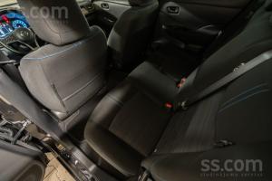 Black Nissan Leaf 2021 in Riga, with an engine capacity of 0.00 L and mileage of 19 thousand km for 17500 €, photo 20 on AUTOMOTO.COM.LV