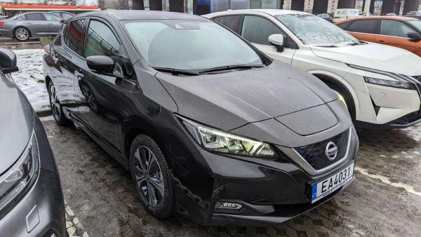 Black Nissan Leaf 2022 in Vilnius, with an engine capacity of 0.00 L and mileage of 62 thousand km for 11900 €, photo 1 on AUTOMOTO.COM.LV