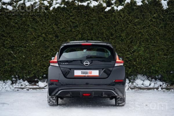 Melns Nissan Leaf 2022 Rīga, ar dzinēja tilpumu 0.00 L un nobraukumu 19 tūkst. km par 20400 €, foto 6 vietnē AUTOMOTO.COM.LV