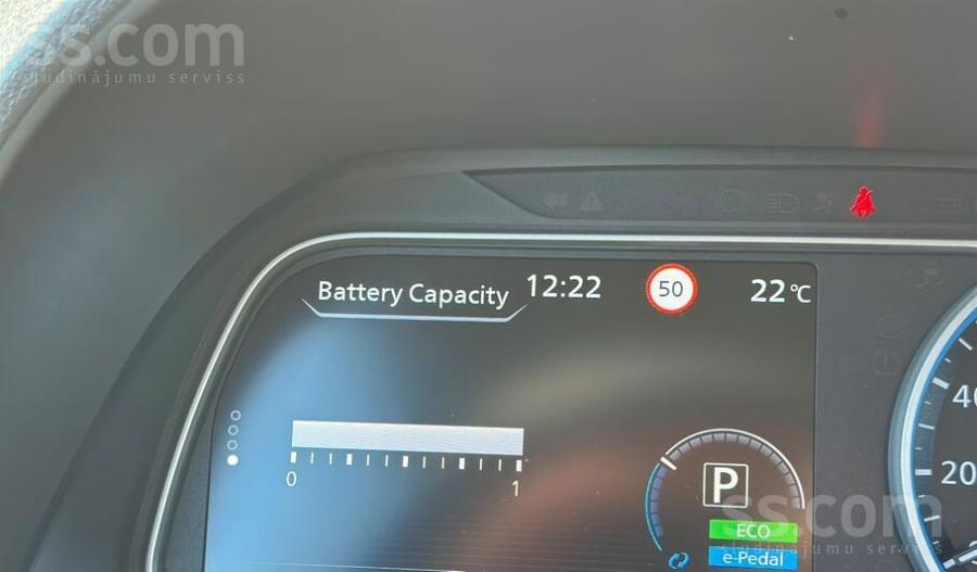 Black Nissan Leaf 2022 in Riga, with an engine capacity of 0.00 L and mileage of 73 thousand km for 16450 €, photo 34 on AUTOMOTO.COM.LV