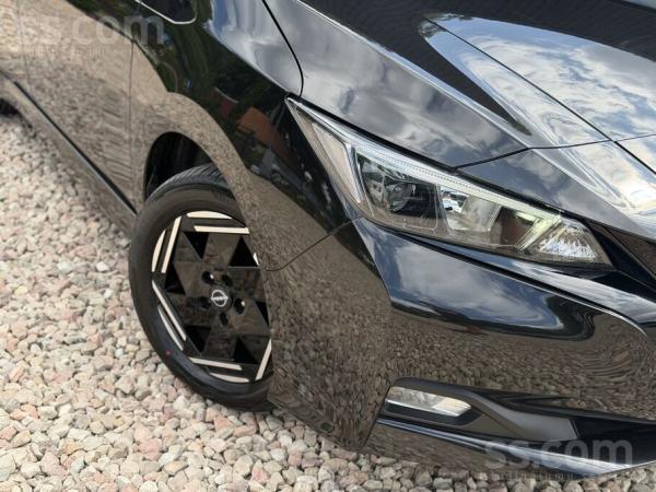 Melns Nissan Leaf 2022 Rīga, ar dzinēja tilpumu 0.00 L un nobraukumu 54 tūkst. km par 16750 €, foto 2 vietnē AUTOMOTO.COM.LV