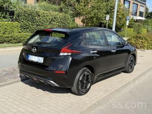 Melns Nissan Leaf 2022 Rīga, ar dzinēja tilpumu 0.00 L un nobraukumu 55 tūkst. km par 16550 €, foto 7 vietnē AUTOMOTO.COM.LV