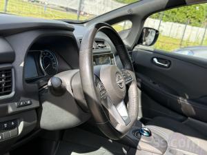 Melns Nissan Leaf 2022 Rīga, ar dzinēja tilpumu 0.00 L un nobraukumu 55 tūkst. km par 16550 €, foto 21 vietnē AUTOMOTO.COM.LV