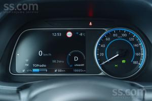 Melns Nissan Leaf 2023 Rīga, ar dzinēja tilpumu 0.00 L un nobraukumu 19 tūkst. km par 19500 €, foto 26 vietnē AUTOMOTO.COM.LV