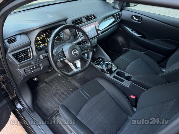 Melns Nissan Leaf 2024 Tallina, ar dzinēja tilpumu 0.00 L un nobraukumu 29 tūkst. km par 23900 €, foto 10 vietnē AUTOMOTO.COM.LV