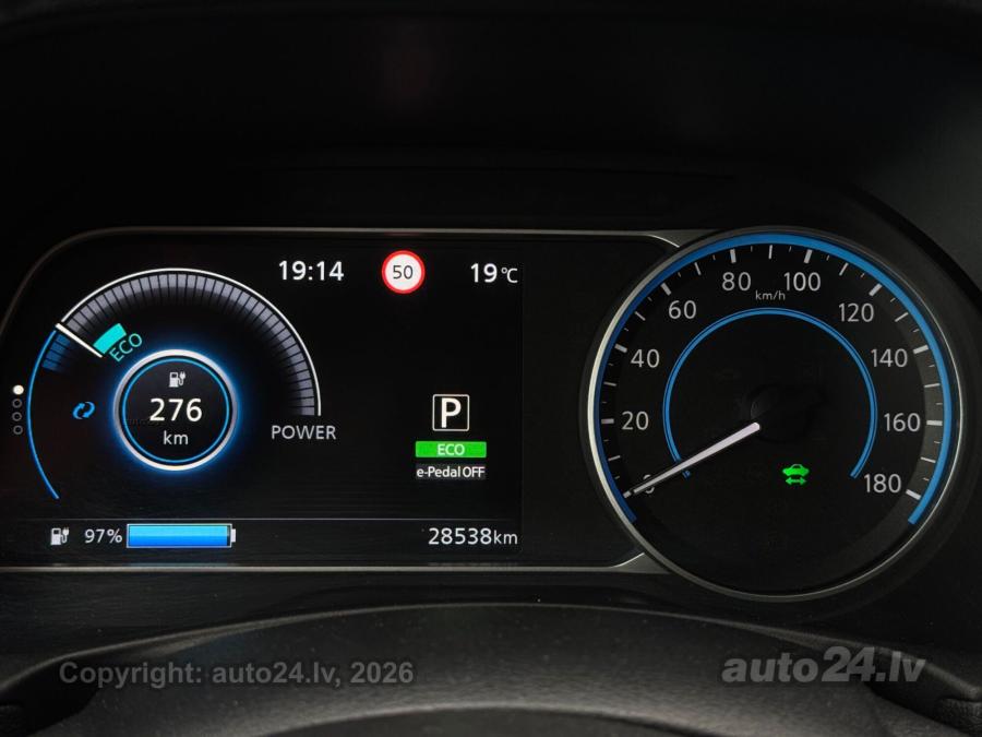Melns Nissan Leaf 2024 Tallina, ar dzinēja tilpumu 0.00 L un nobraukumu 29 tūkst. km par 23900 €, foto 16 vietnē AUTOMOTO.COM.LV