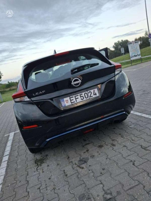 Black Nissan Leaf 2024 in Alytus, with an engine capacity of 0.00 L and mileage of 33 thousand km for 15500 €, photo 11 on AUTOMOTO.COM.LV