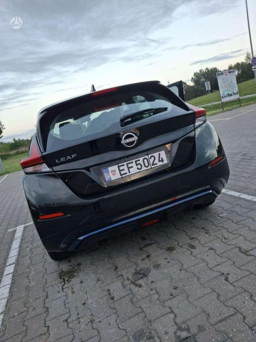 Black Nissan Leaf 2024 in Alytus, with an engine capacity of 0.00 L and mileage of 33 thousand km for 15500 €, photo 11 on AUTOMOTO.COM.LV