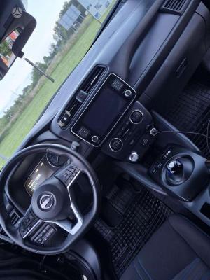 Black Nissan Leaf 2024 in Alytus, with an engine capacity of 0.00 L and mileage of 33 thousand km for 15500 €, photo 13 on AUTOMOTO.COM.LV