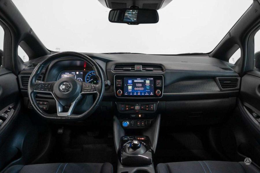 Melns Nissan Leaf 2021 Viļņa, ar dzinēja tilpumu 0.00 L un nobraukumu 71 tūkst. km par 13300 €, foto 9 vietnē AUTOMOTO.COM.LV