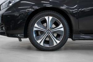 Melns Nissan Leaf 2021 Viļņa, ar dzinēja tilpumu 0.00 L un nobraukumu 71 tūkst. km par 13300 €, foto 22 vietnē AUTOMOTO.COM.LV