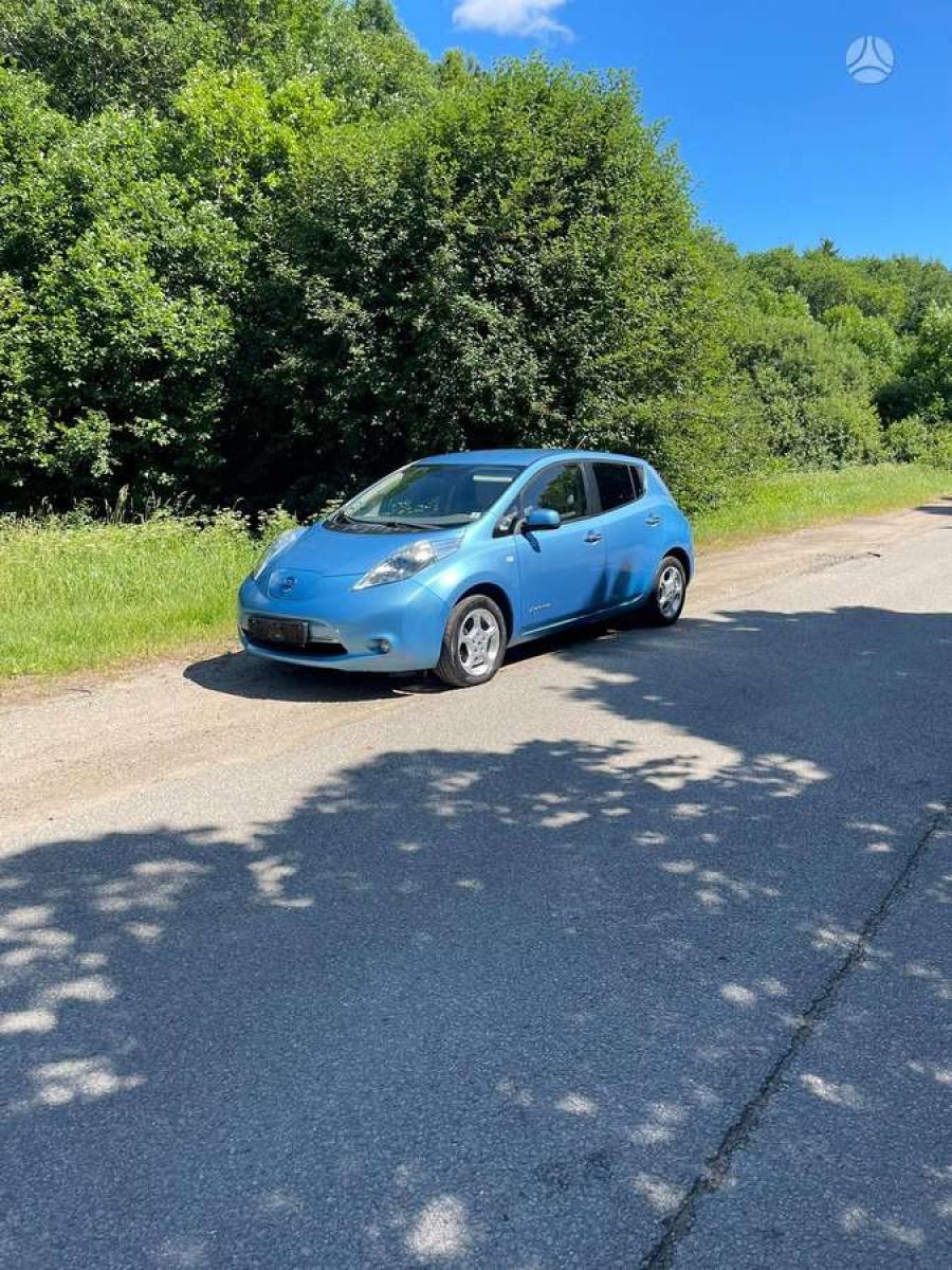 Blue Nissan Leaf 2012 in Telschi, with an engine capacity of 0.00 L and mileage of 161 thousand km for 2900 €, photo 3 on AUTOMOTO.COM.LV