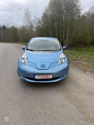 Blue Nissan Leaf 2012 in Telschi, with an engine capacity of 0.00 L and mileage of 161 thousand km for 2700 €, photo 3 on AUTOMOTO.COM.LV