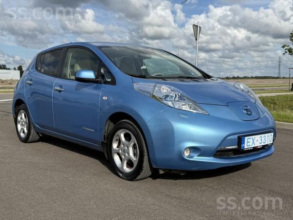 Blue Nissan Leaf 2013 in Liepaja, with an engine capacity of 0.00 L and mileage of 115 thousand km for 3900 €, photo 3 on AUTOMOTO.COM.LV