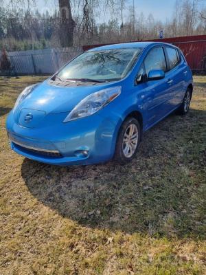 Blue Nissan Leaf 2013 in Daugavpils, with an engine capacity of 0.00 L and mileage of 120 thousand km for 1750 €, photo  on AUTOMOTO.COM.LV