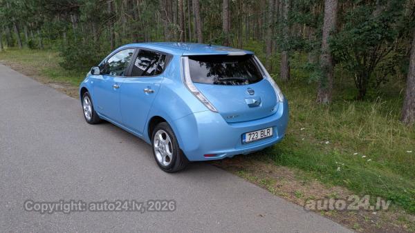 Blue Nissan Leaf 2014 in Tallinn, with an engine capacity of 0.00 L and mileage of 85 thousand km for 3900 €, photo 3 on AUTOMOTO.COM.LV