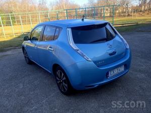 Zils Nissan Leaf 2016 Daugavpils, ar dzinēja tilpumu 0.00 L un nobraukumu 154 tūkst. km par 6850 €, foto 4 vietnē AUTOMOTO.COM.LV
