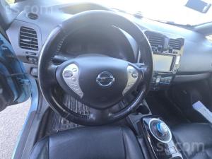 Zils Nissan Leaf 2016 Daugavpils, ar dzinēja tilpumu 0.00 L un nobraukumu 154 tūkst. km par 6850 €, foto 10 vietnē AUTOMOTO.COM.LV