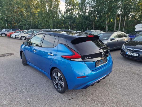 Blue Nissan Leaf 2019 in Kaunas, with an engine capacity of 0.00 L and mileage of 42 thousand km for 13490 €, photo 9 on AUTOMOTO.COM.LV