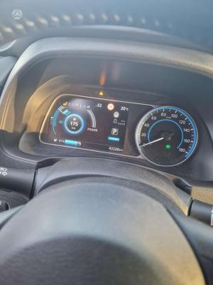 Blue Nissan Leaf 2019 in Kaunas, with an engine capacity of 0.00 L and mileage of 42 thousand km for 13490 €, photo 19 on AUTOMOTO.COM.LV
