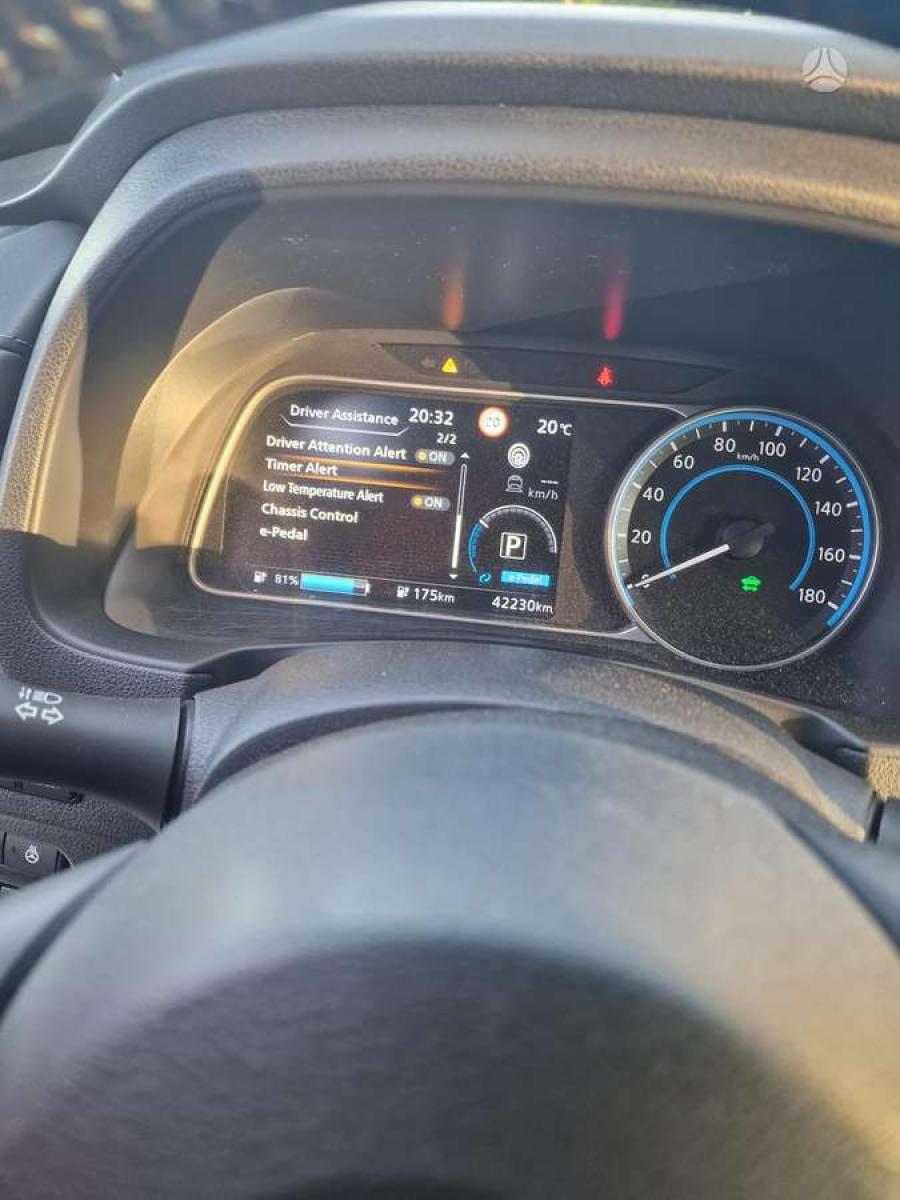 Blue Nissan Leaf 2019 in Kaunas, with an engine capacity of 0.00 L and mileage of 42 thousand km for 13490 €, photo 21 on AUTOMOTO.COM.LV