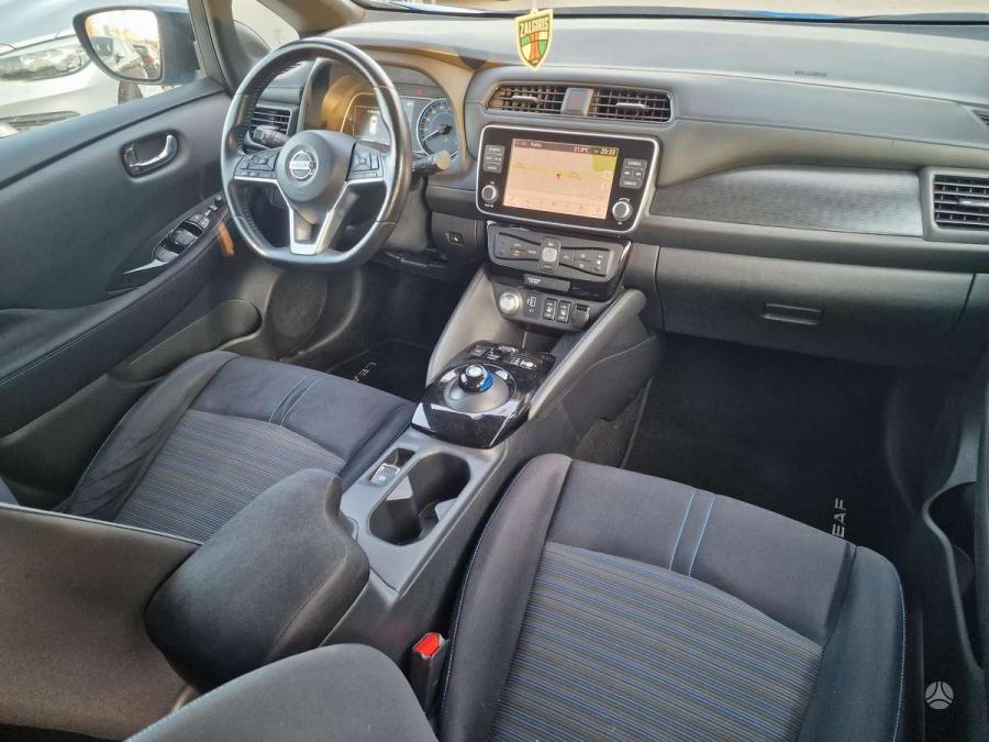 Blue Nissan Leaf 2019 in Kaunas, with an engine capacity of 0.00 L and mileage of 42 thousand km for 13490 €, photo 28 on AUTOMOTO.COM.LV