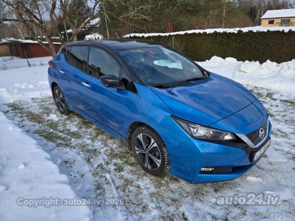 Zils Nissan Leaf 2020 Viljandi, ar dzinēja tilpumu 0.00 L un nobraukumu 220 tūkst. km par 11500 €, foto 2 vietnē AUTOMOTO.COM.LV