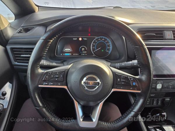 Zils Nissan Leaf 2020 Viljandi, ar dzinēja tilpumu 0.00 L un nobraukumu 220 tūkst. km par 11500 €, foto 11 vietnē AUTOMOTO.COM.LV