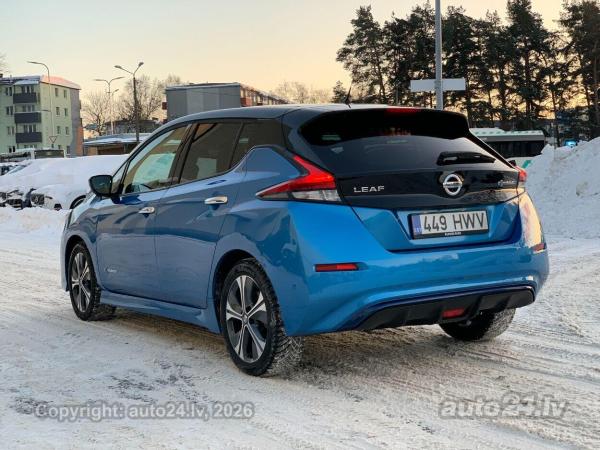 Zils Nissan Leaf 2021 Tallina, ar dzinēja tilpumu 0.00 L un nobraukumu 43 tūkst. km par 17900 €, foto 4 vietnē AUTOMOTO.COM.LV