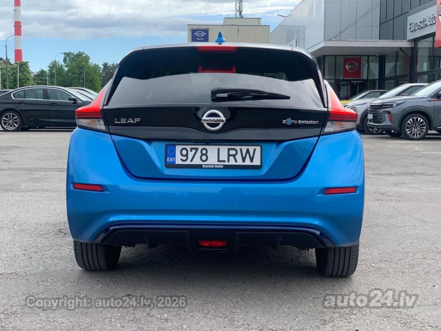 Blue Nissan Leaf 2021 in Tallinn, with an engine capacity of 0.00 L and mileage of 54 thousand km for 14900 €, photo 9 on AUTOMOTO.COM.LV