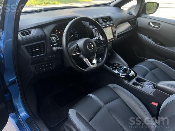 Zils Nissan Leaf 2021 Rīga, ar dzinēja tilpumu 0.00 L un nobraukumu 103 tūkst. km par 17550 €, foto 5 vietnē AUTOMOTO.COM.LV