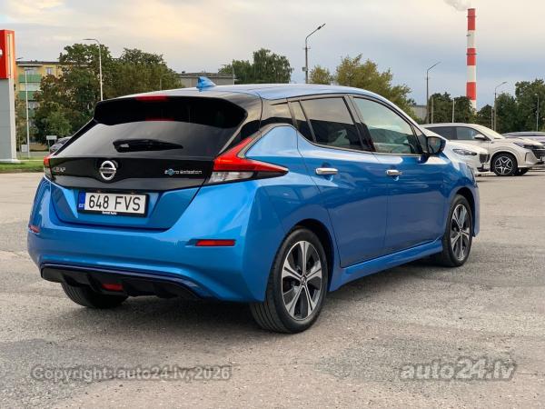 Blue Nissan Leaf 2021 in Tallinn, with an engine capacity of 0.00 L and mileage of 51 thousand km for 15900 €, photo 4 on AUTOMOTO.COM.LV