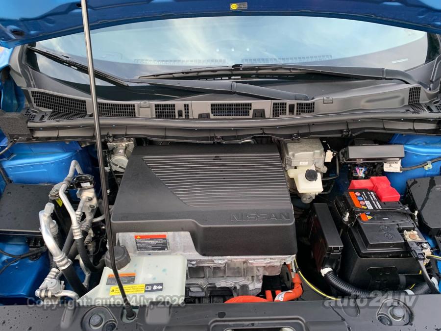 Blue Nissan Leaf 2021 in Tallinn, with an engine capacity of 0.00 L and mileage of 51 thousand km for 15900 €, photo 27 on AUTOMOTO.COM.LV