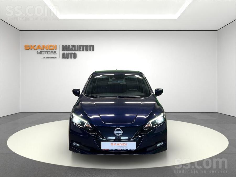 Zils Nissan Leaf 2022 Rīga, ar dzinēja tilpumu 0.00 L un nobraukumu 125 tūkst. km par 15990 €, foto 3 vietnē AUTOMOTO.COM.LV