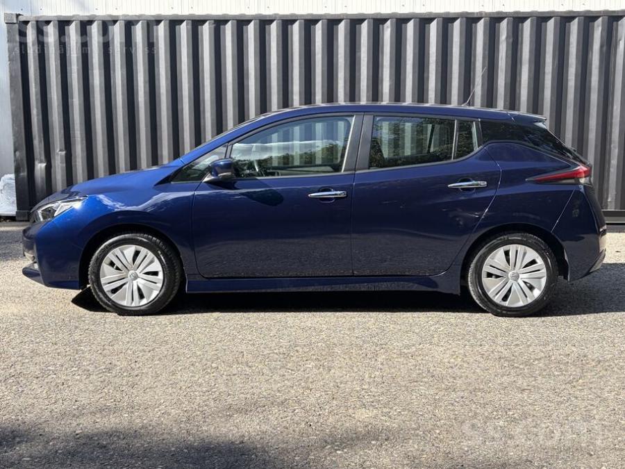 Zils Nissan Leaf 2023 Rīga, ar dzinēja tilpumu 0.00 L un nobraukumu 61 tūkst. km par 13900 €, foto 3 vietnē AUTOMOTO.COM.LV