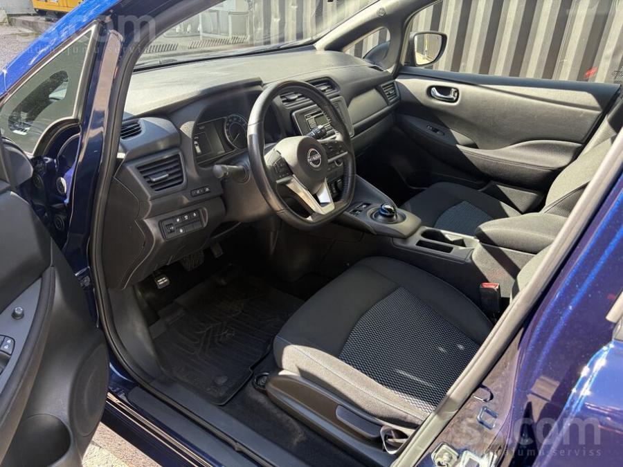 Zils Nissan Leaf 2023 Rīga, ar dzinēja tilpumu 0.00 L un nobraukumu 61 tūkst. km par 13900 €, foto 8 vietnē AUTOMOTO.COM.LV