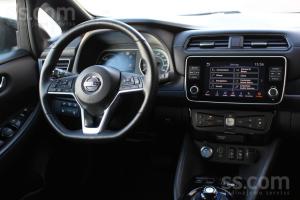 Blue Nissan Leaf 2020 in Riga, with an engine capacity of 0.00 L and mileage of 92 thousand km for 16500 €, photo 17 on AUTOMOTO.COM.LV