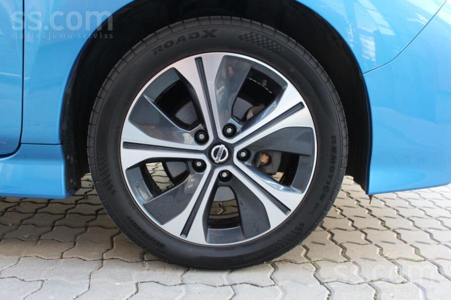 Blue Nissan Leaf 2020 in Riga, with an engine capacity of 0.00 L and mileage of 92 thousand km for 16500 €, photo 33 on AUTOMOTO.COM.LV