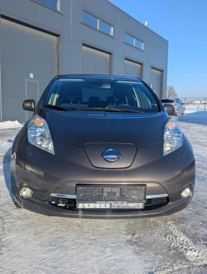 Brown Nissan Leaf 2016 in Kaunas, with an engine capacity of 0.00 L and mileage of 157 thousand km for 4350 €, photo 6 on AUTOMOTO.COM.LV