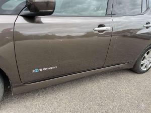 Brūns Nissan Leaf 2018 Alīta, ar dzinēja tilpumu 0.00 L un nobraukumu 152 tūkst. km par 7200 €, foto 13 vietnē AUTOMOTO.COM.LV