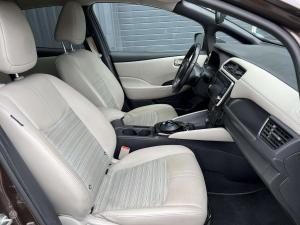 Brūns Nissan Leaf 2018 Alīta, ar dzinēja tilpumu 0.00 L un nobraukumu 152 tūkst. km par 7200 €, foto 24 vietnē AUTOMOTO.COM.LV