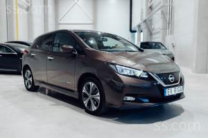 Brūns Nissan Leaf 2020 Rīga, ar dzinēja tilpumu 0.00 L un nobraukumu 84 tūkst. km par 15990 €, foto  vietnē AUTOMOTO.COM.LV